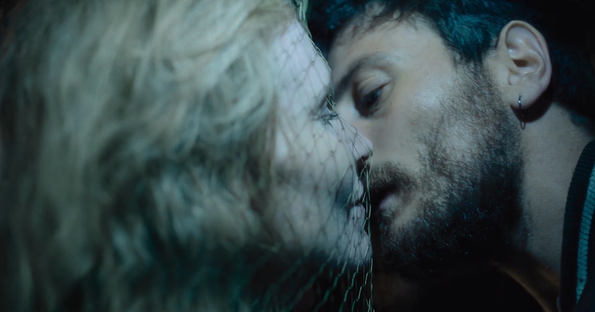 Karavan (2025) | Trailery | MovieZone.cz